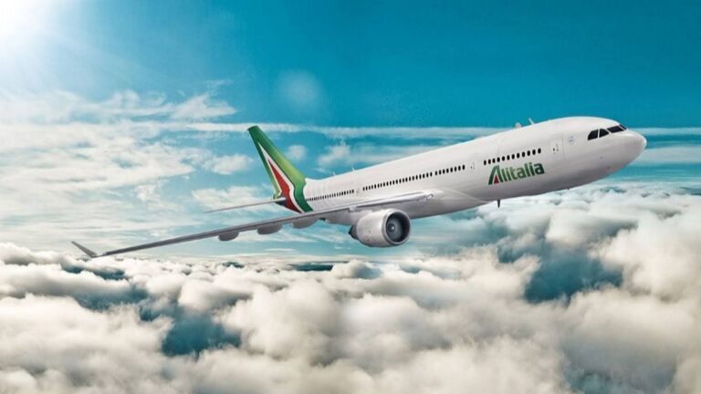 How Long Is the Flight to Italy? Tips for Stress-Free Travel ...
