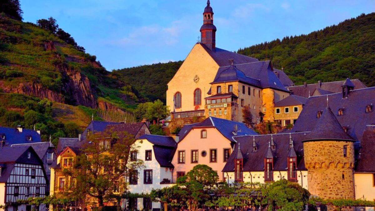 13 German Villages to Add to Your Travel Bucket List - OhThePlacesWeSee