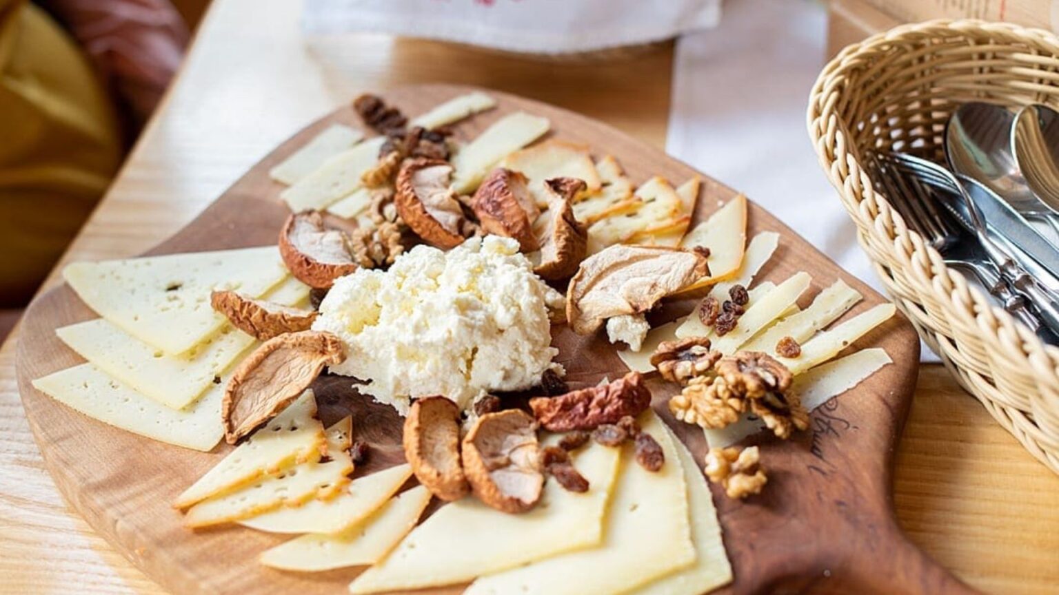 15 Traditional Slovenian Food: Dishes You Must Try Once - OhThePlacesWeSee