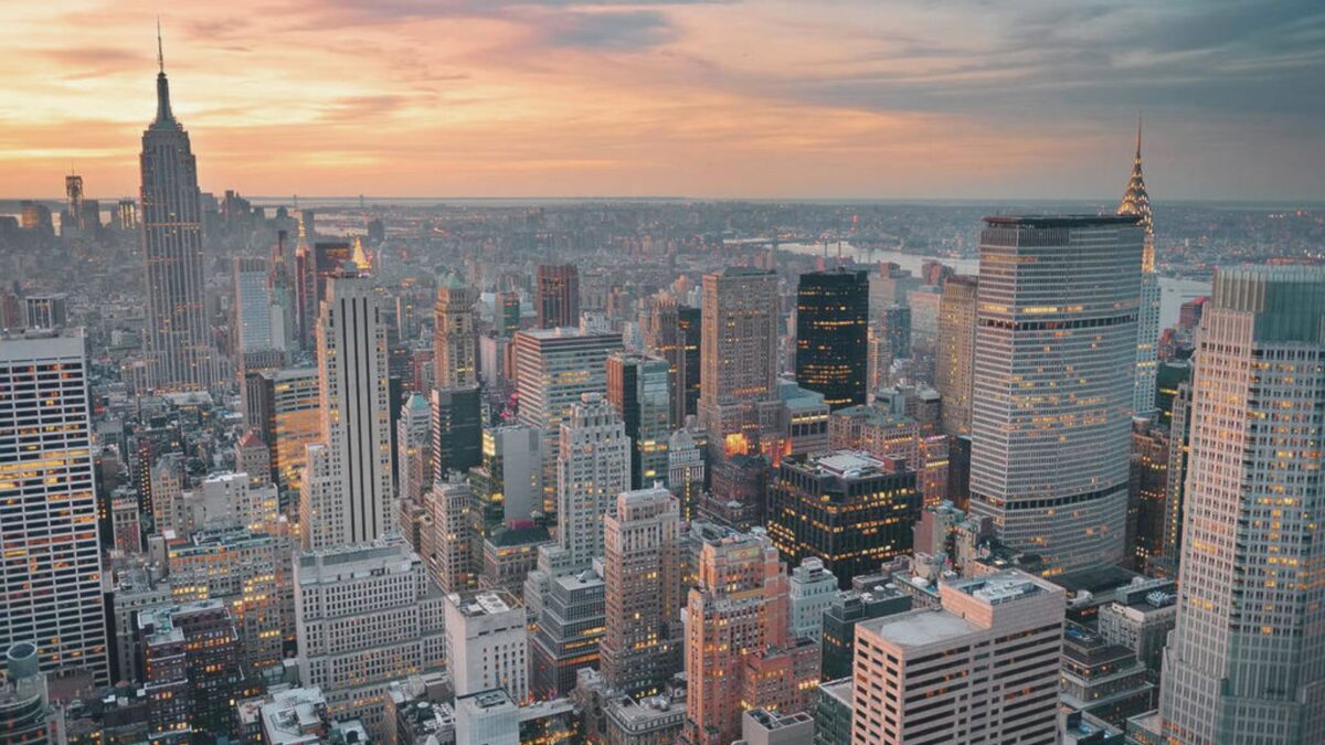 Midtown Manhattan: Top Things to Do & See - OhThePlacesWeSee